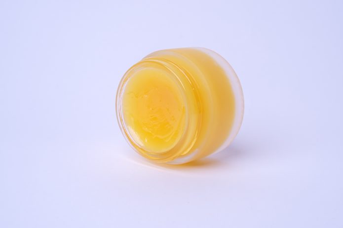 Lanolina – właściwości, zastosowanie, bezpieczeństwo stosowania ...